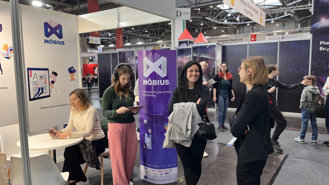 The Möbius Mobile Immersive Book Box landed at the Fantastic Adventure Night of the Leipzig Book ...